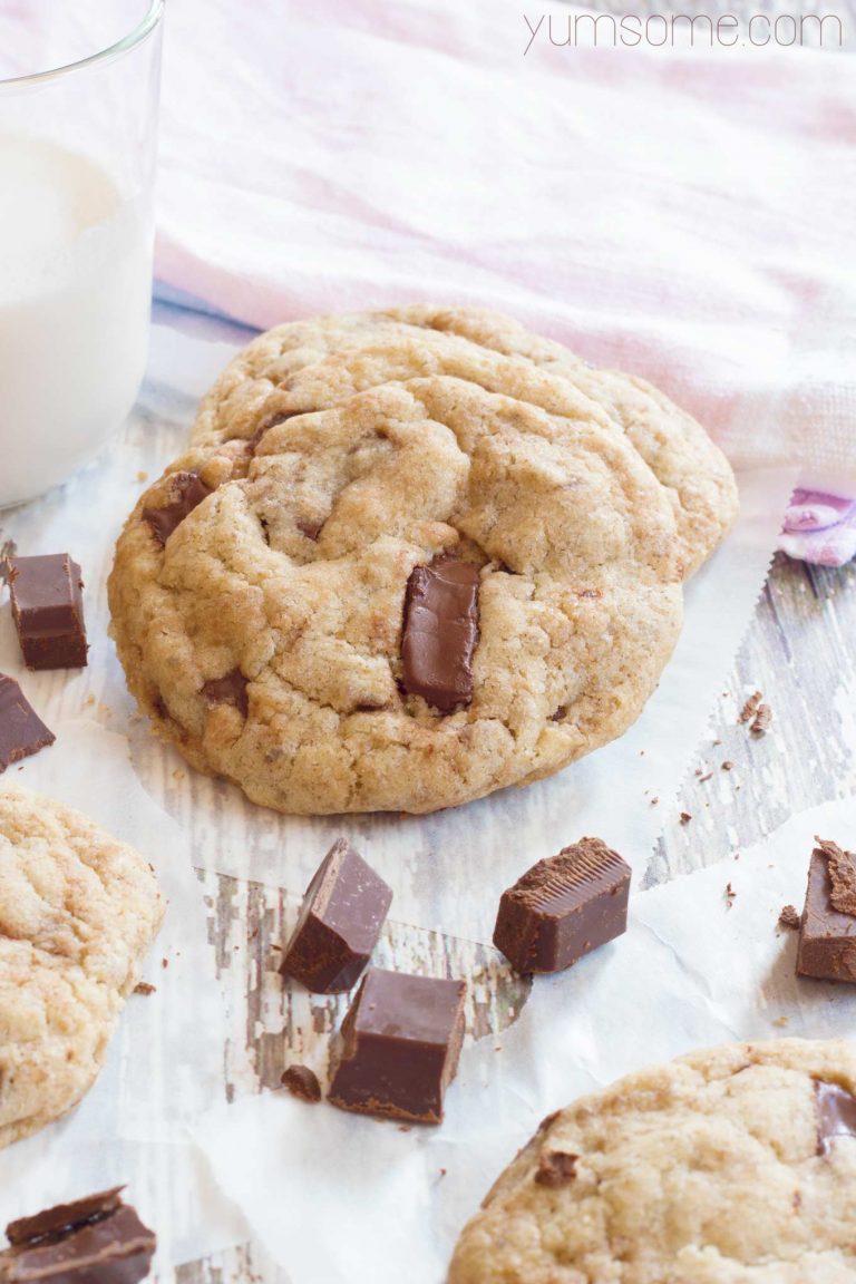 Foolproof Vegan Choc Chunk Cookies | yumsome