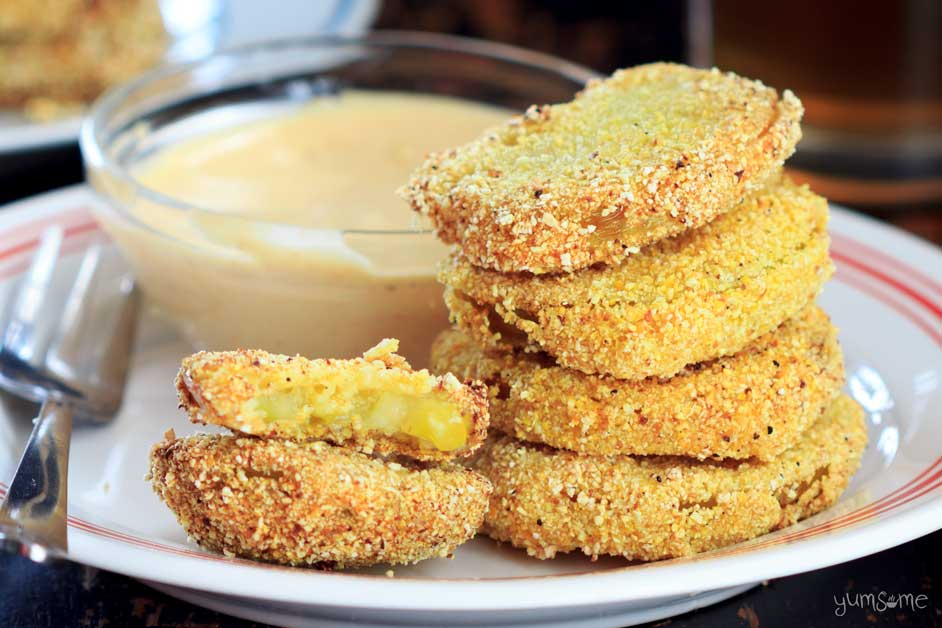 Easy Fried Green Tomatoes - Traditional Southern Recipe | yumsome